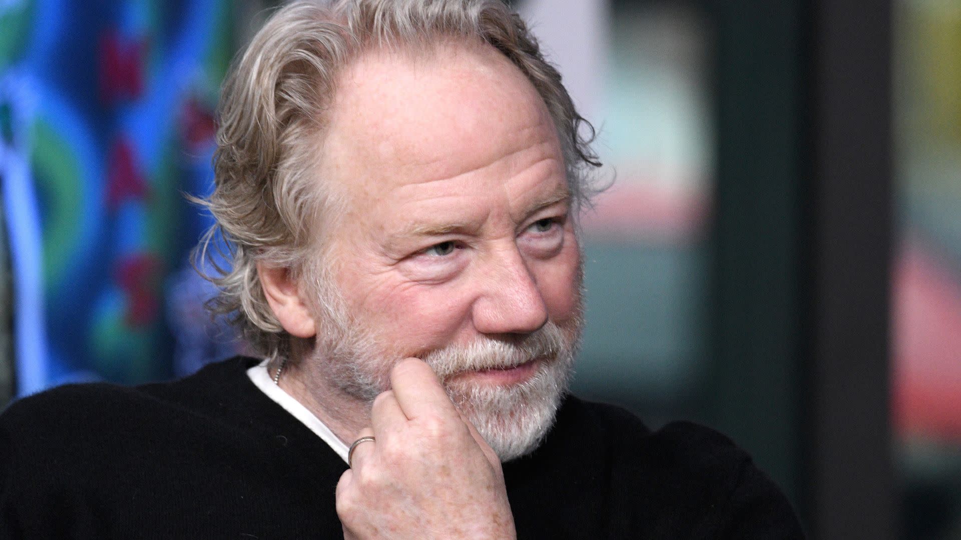 US Marshals join search for Timothy Busfield after child sexual abuse ...