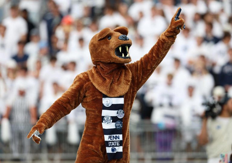 D II O-lineman commits to Penn State