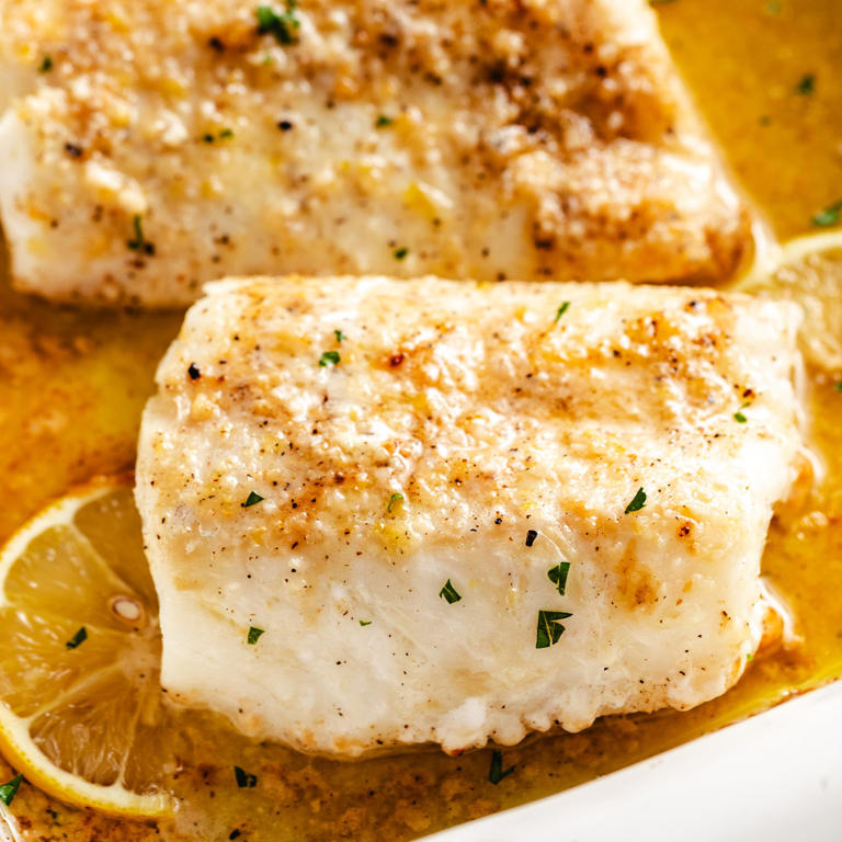 Lemon garlic butter baked cod