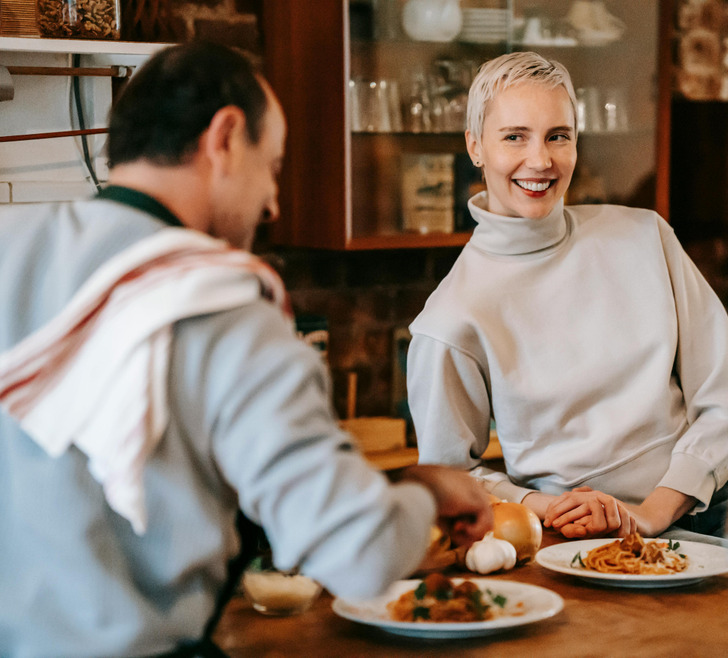 12+ people who wanted a nice visit but got a story instead