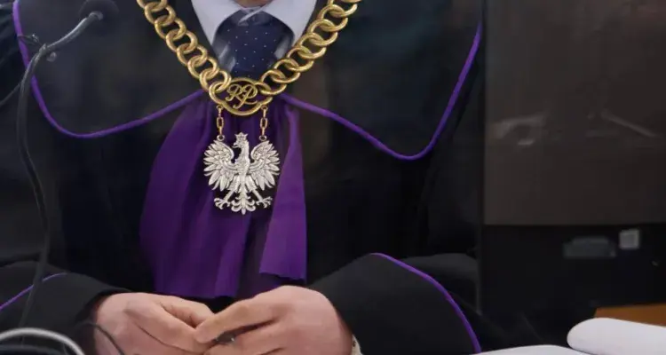 „Pomimo nieustającego zastraszania”. S Radzik wydał postanowienia ws ...