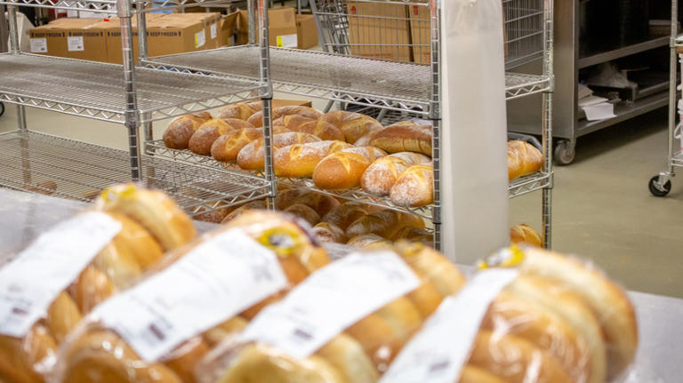 Costco vs Aldi bakery: Which is better?
