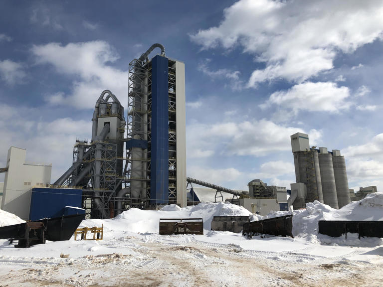 Ciment St. Marys écope de plus de 145 000 $ d’amendes