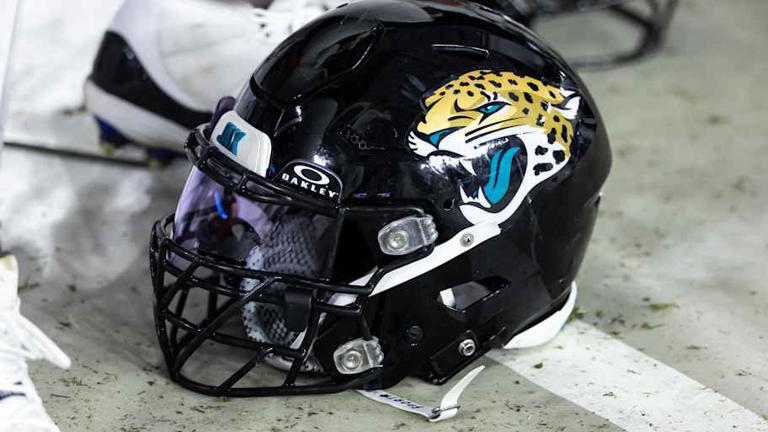 Jaguars sign 15 players onto 2026 offseason roster