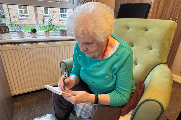 Mansfield care home launches pen pal initiative to spread smiles and ...