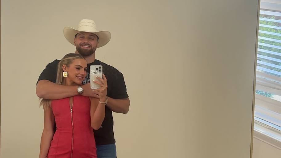Cowboys' Jake Ferguson gushes over fiancée Haley Cavinder on birthday
