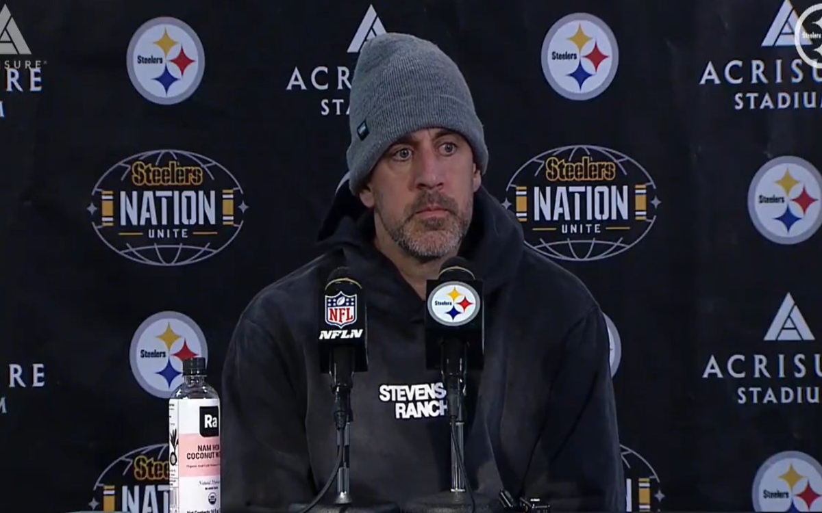 No tomará Aaron Rodgers una decisión emocional sobre su retiro