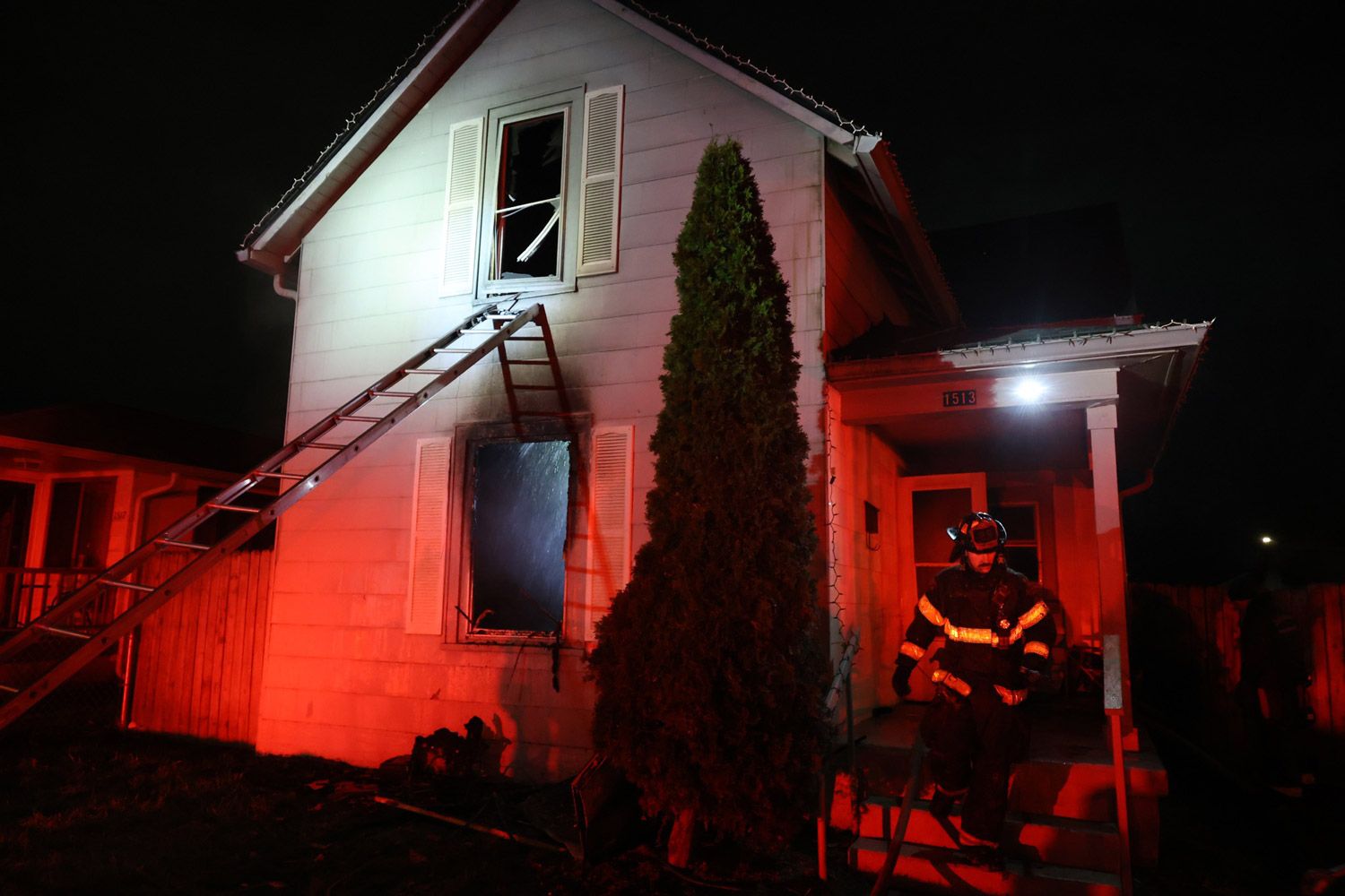 Toddler dies after firefighters rescue him from 'accidental' house fire ...