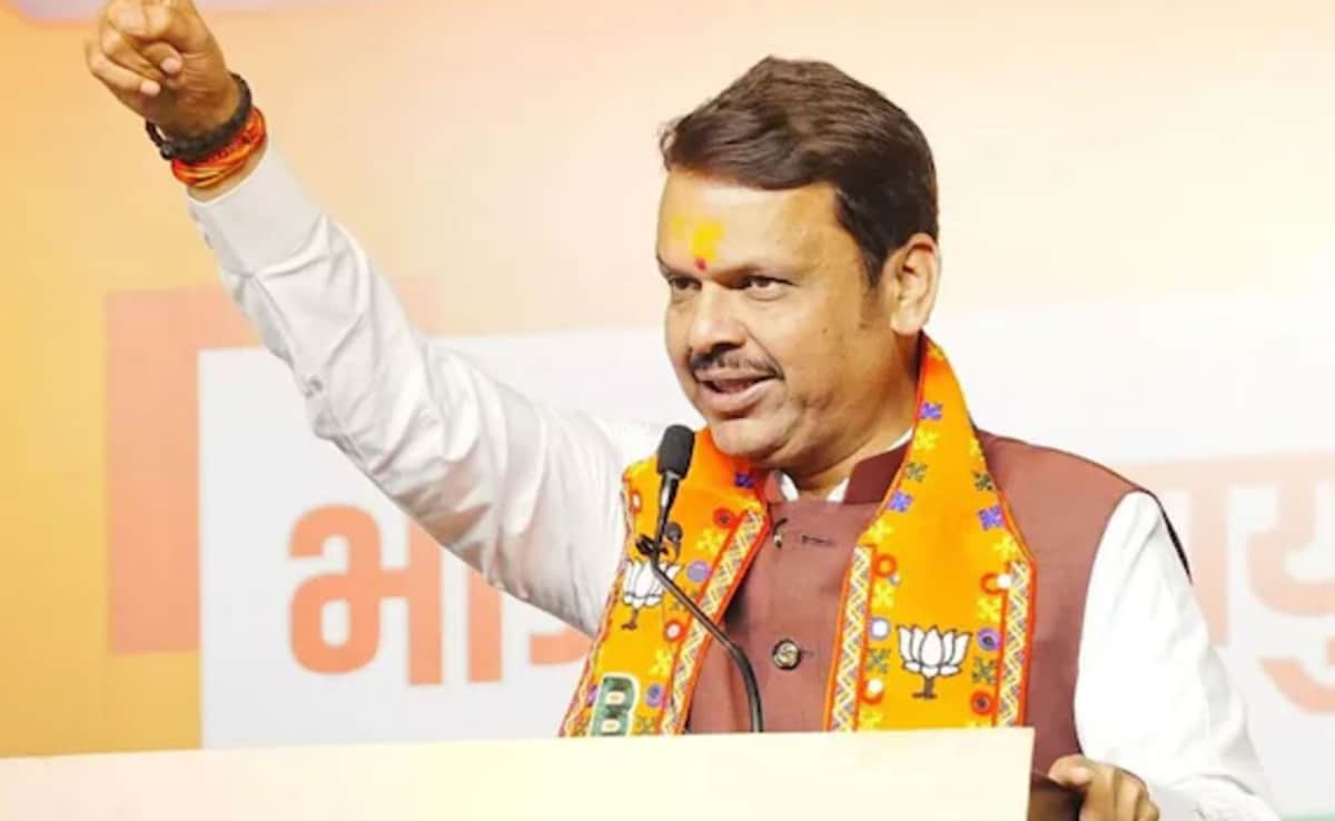 Maharashtra chief minister to attend World Economic Forum meet in Davos