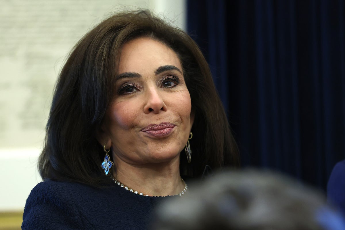 Jeanine Pirro tries to soften her investigation into Fed chair Powell