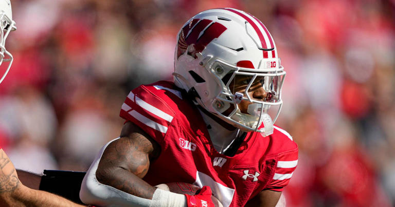 Wisconsin transfer RB Dilin Jones commits to LSU