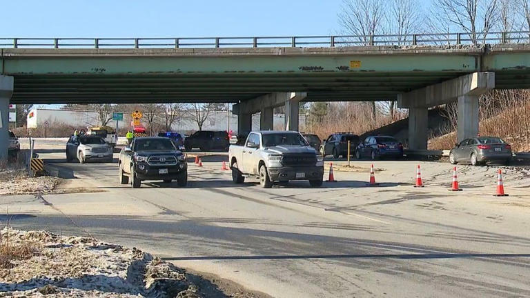 Two MaineDOT workers die in I-95 crash after being thrown over ...