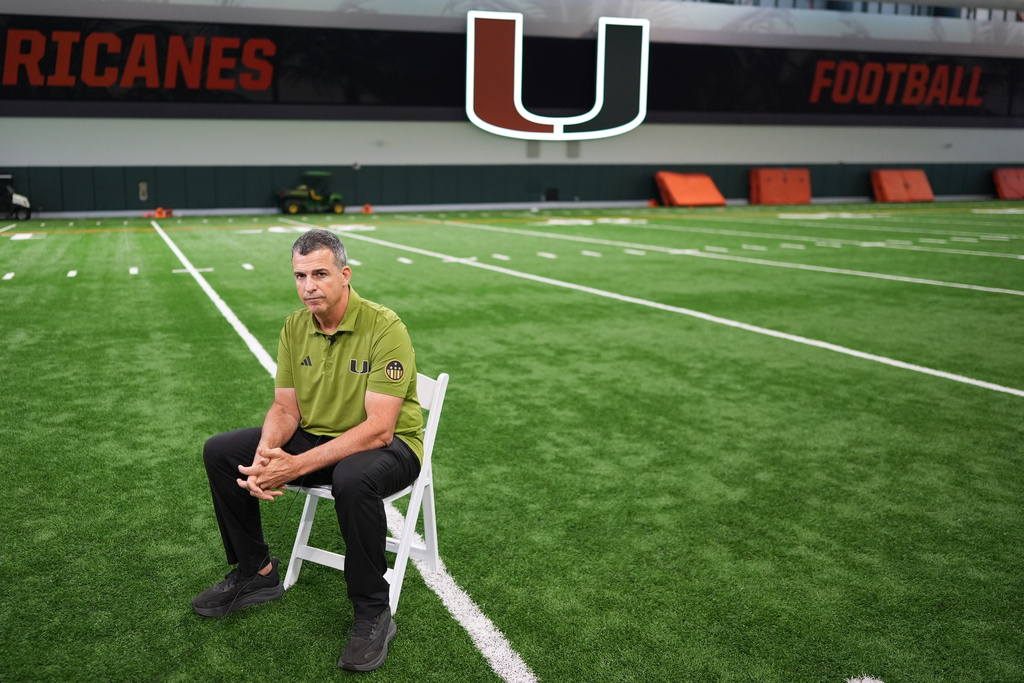 Mario Cristobal's path back to Miami was forged by family. He has Miami ...