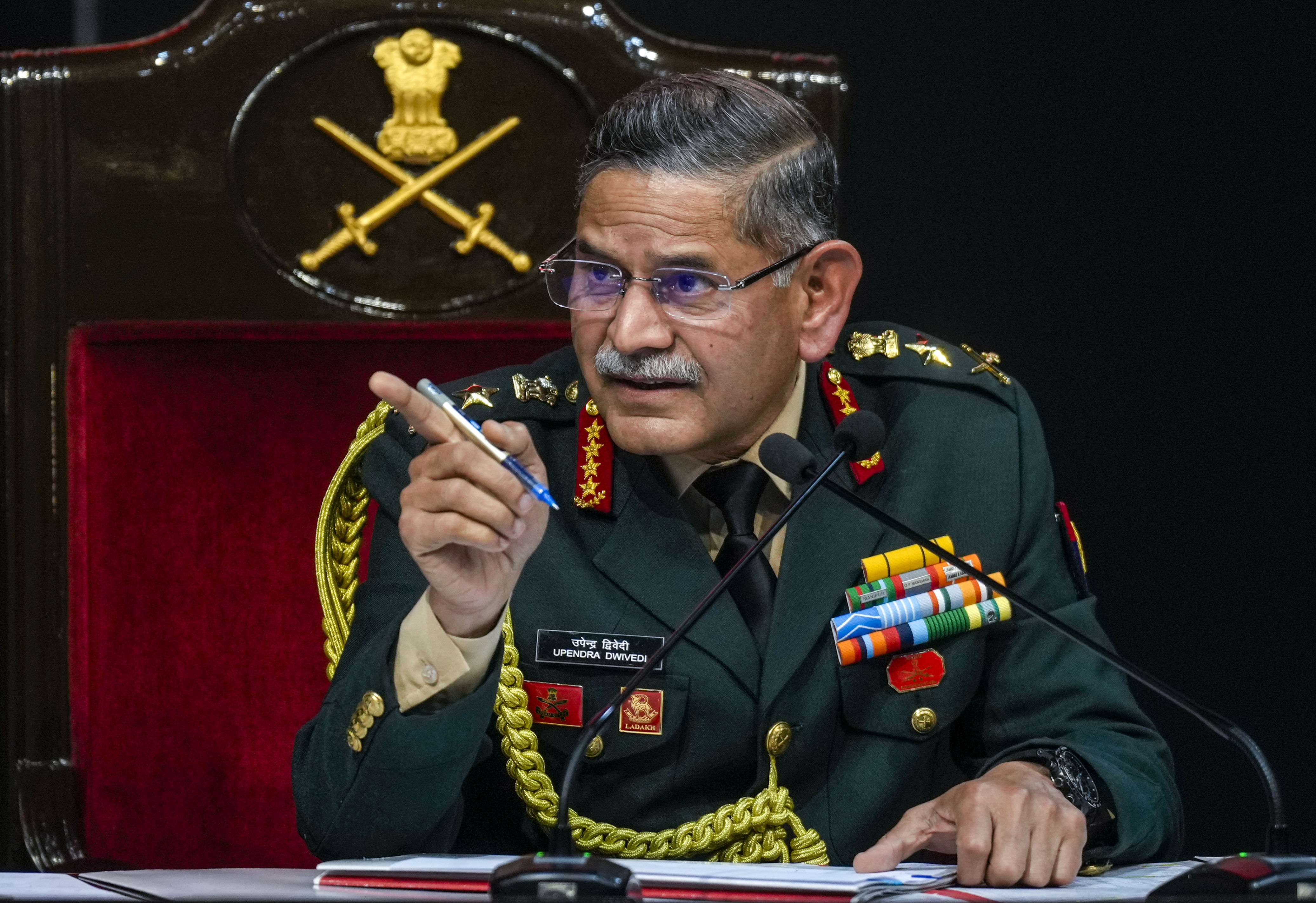 India looking at raising 'rocket-cum-missile' force: Army chief