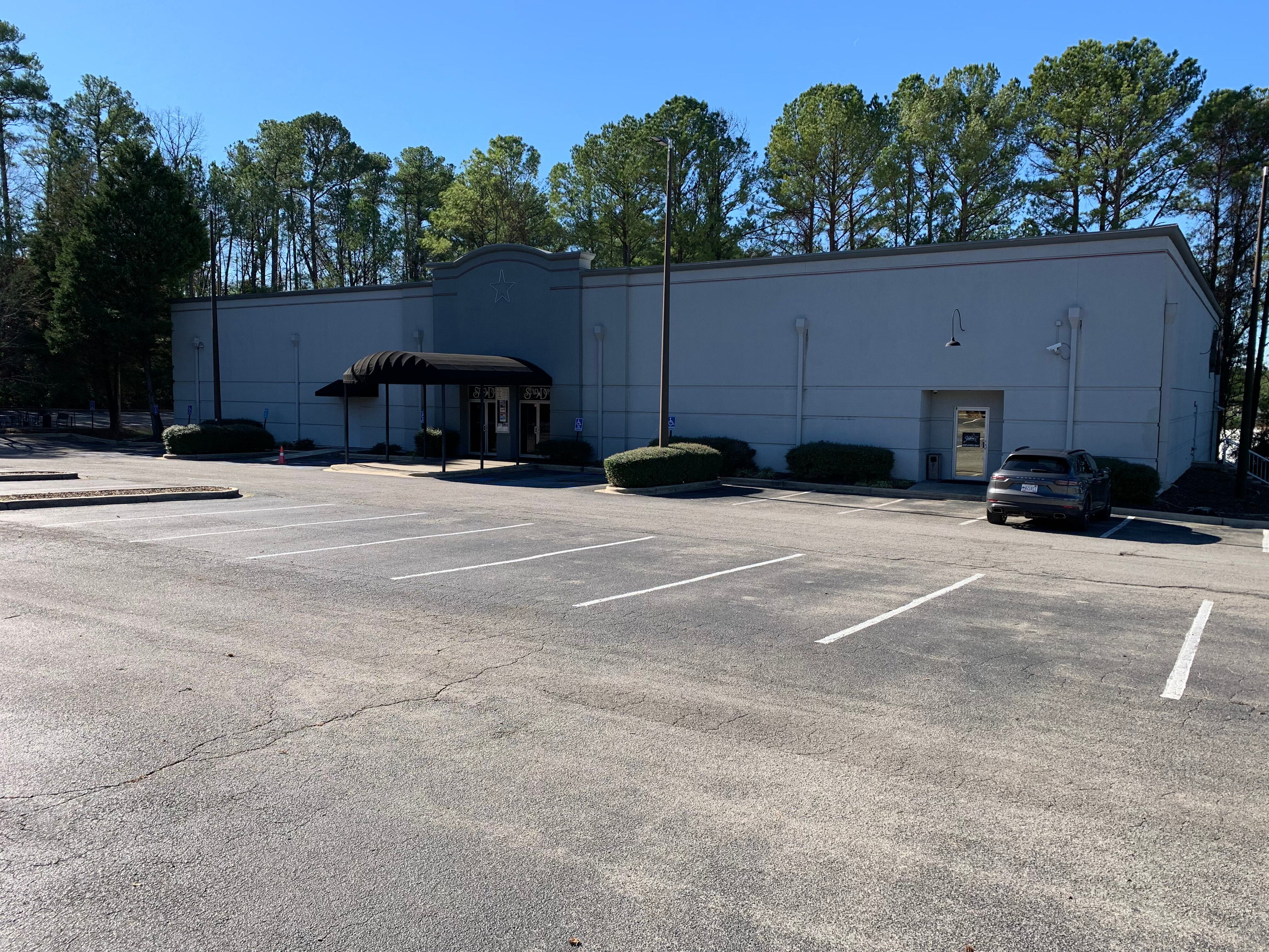 Stardome Comedy Club in Hoover sold