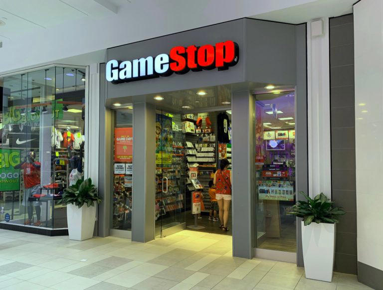 Video game retailer GameStop accelerates closures