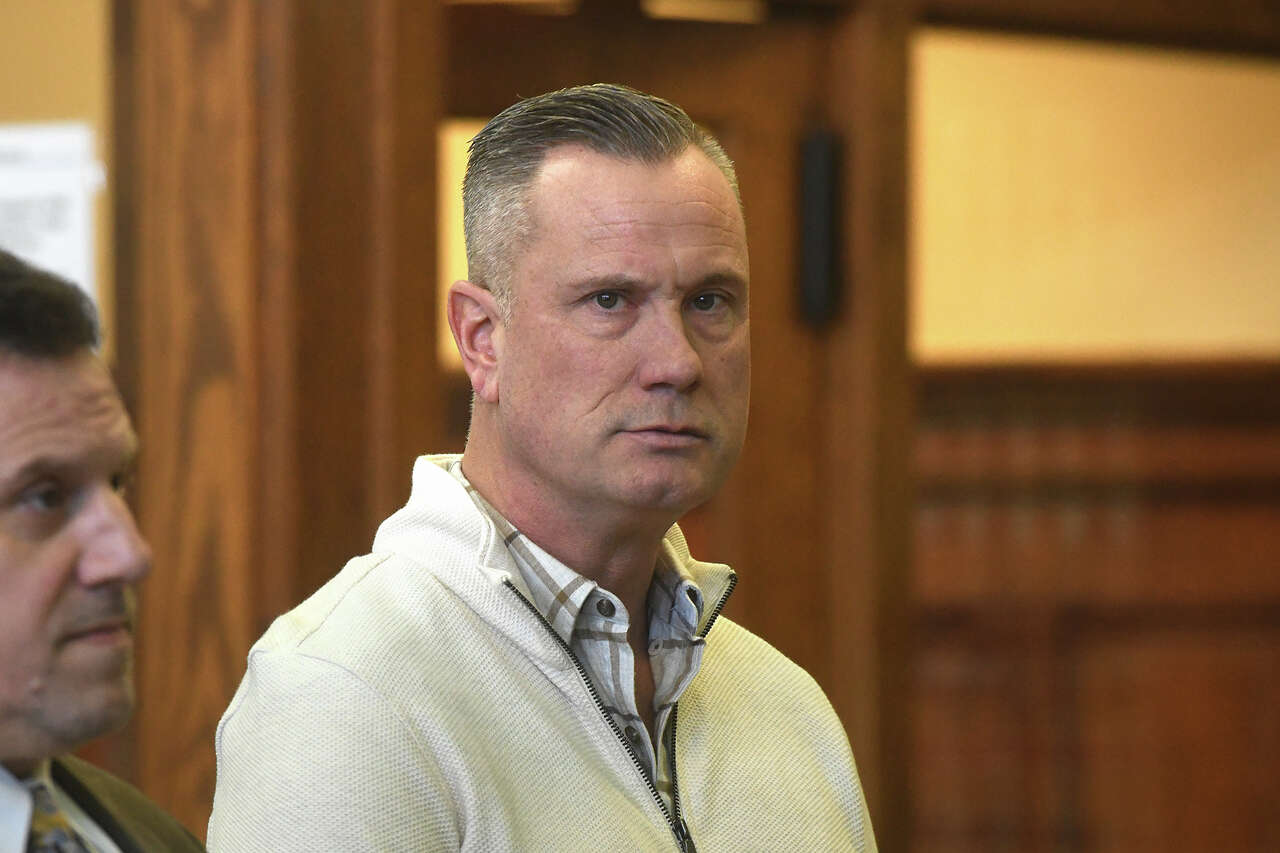 Former Stratford teacher to face fourth arrest in vehicle 'title ...