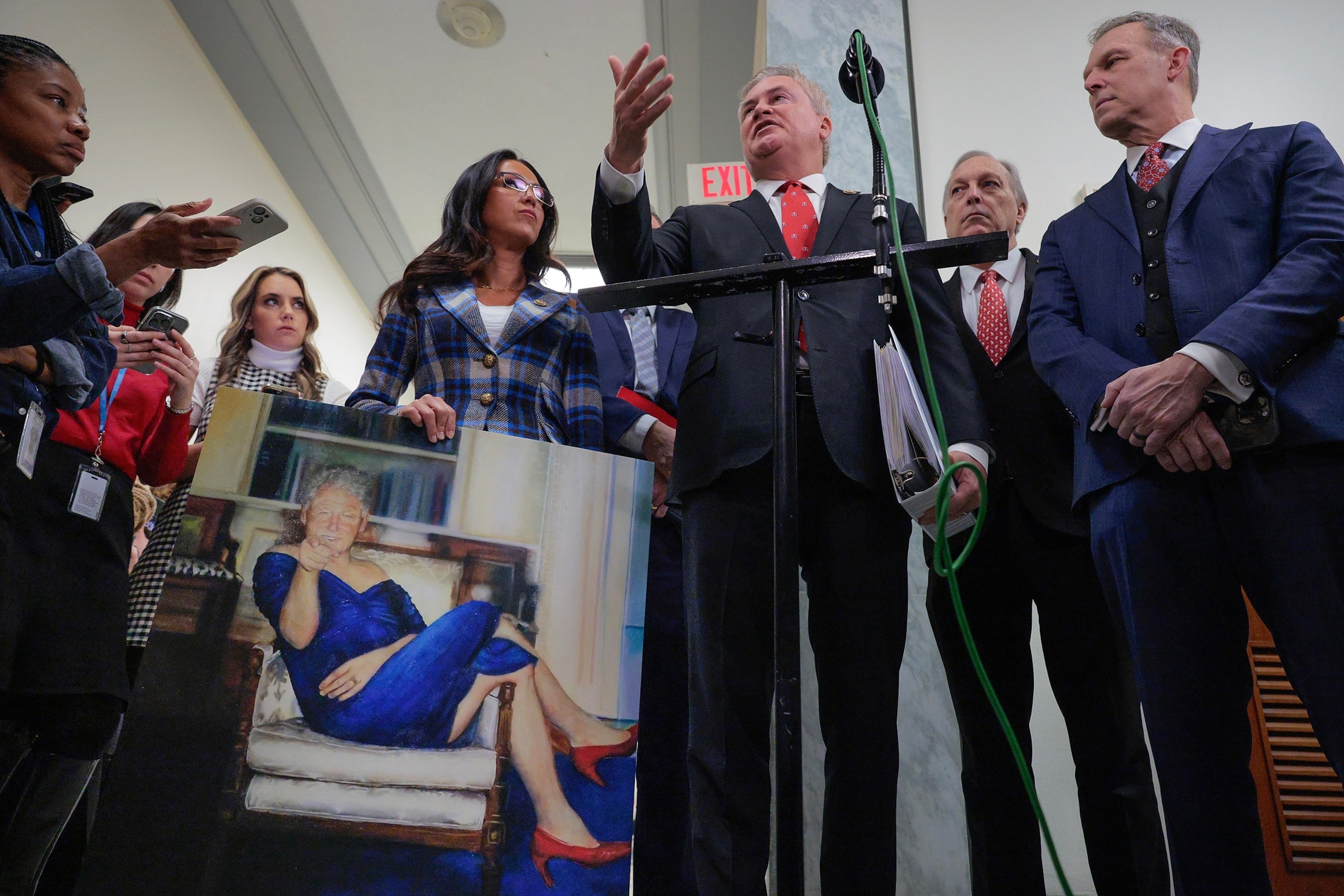 Comer to move ahead with contempt of Congress proceedings against Bill ...