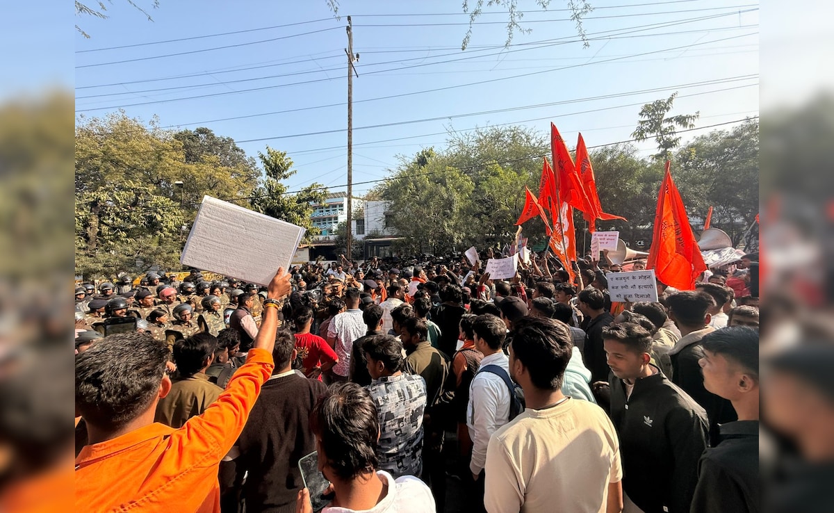 Meat truck seized in Bhopal, massive row after lab confirms presence of ...