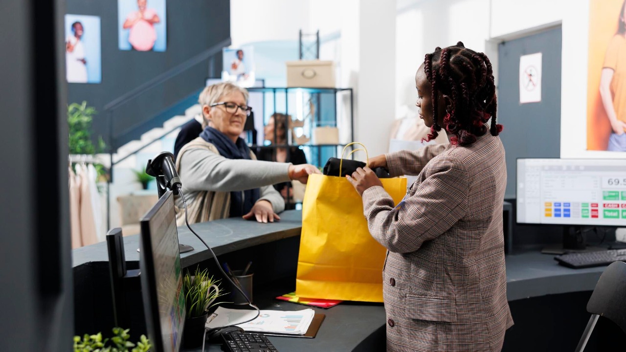 December retail sales explode, signaling surprise momentum for shoppers