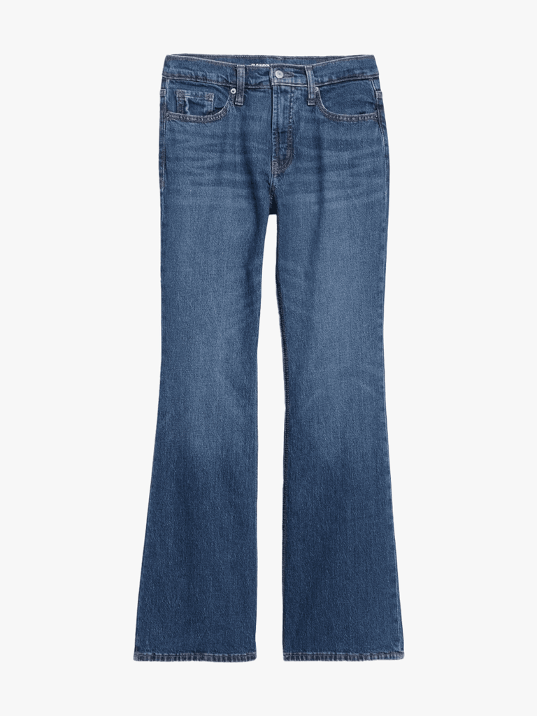 How to style jeans for a dinner date, according to Bella and Gigi Hadid