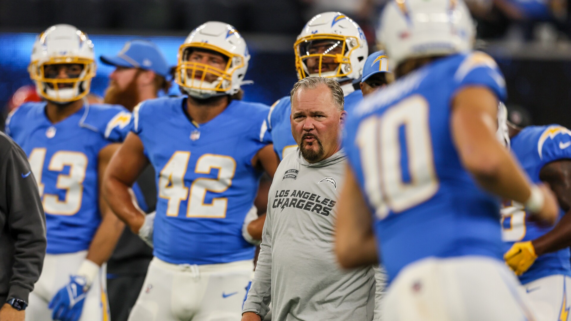 Chargers fire offensive coordinator Greg Roman