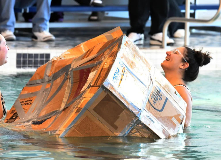 Photo gallery: Case students put their physics knowledge to the test ...