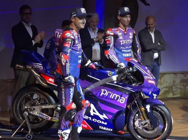 MotoGP 2026: Pramac zeigt seine Farben und stellt Rookie Razgatlioglu vor