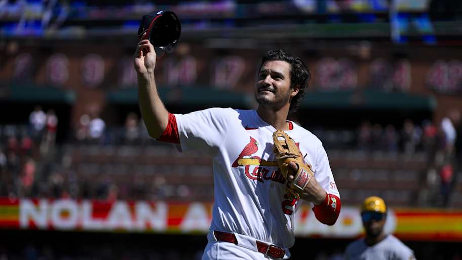 Cardinals, Nolan Arenado rumors intensify with end in sight