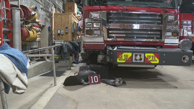GRFD: Damage to fire engine caused by head-on crash will cost $100,000