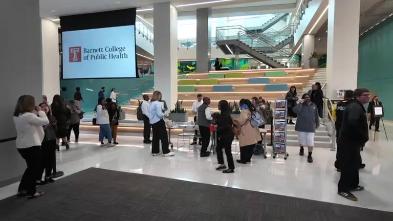 Temple assistant and former Cornell coach Bill Courtney dies at 55