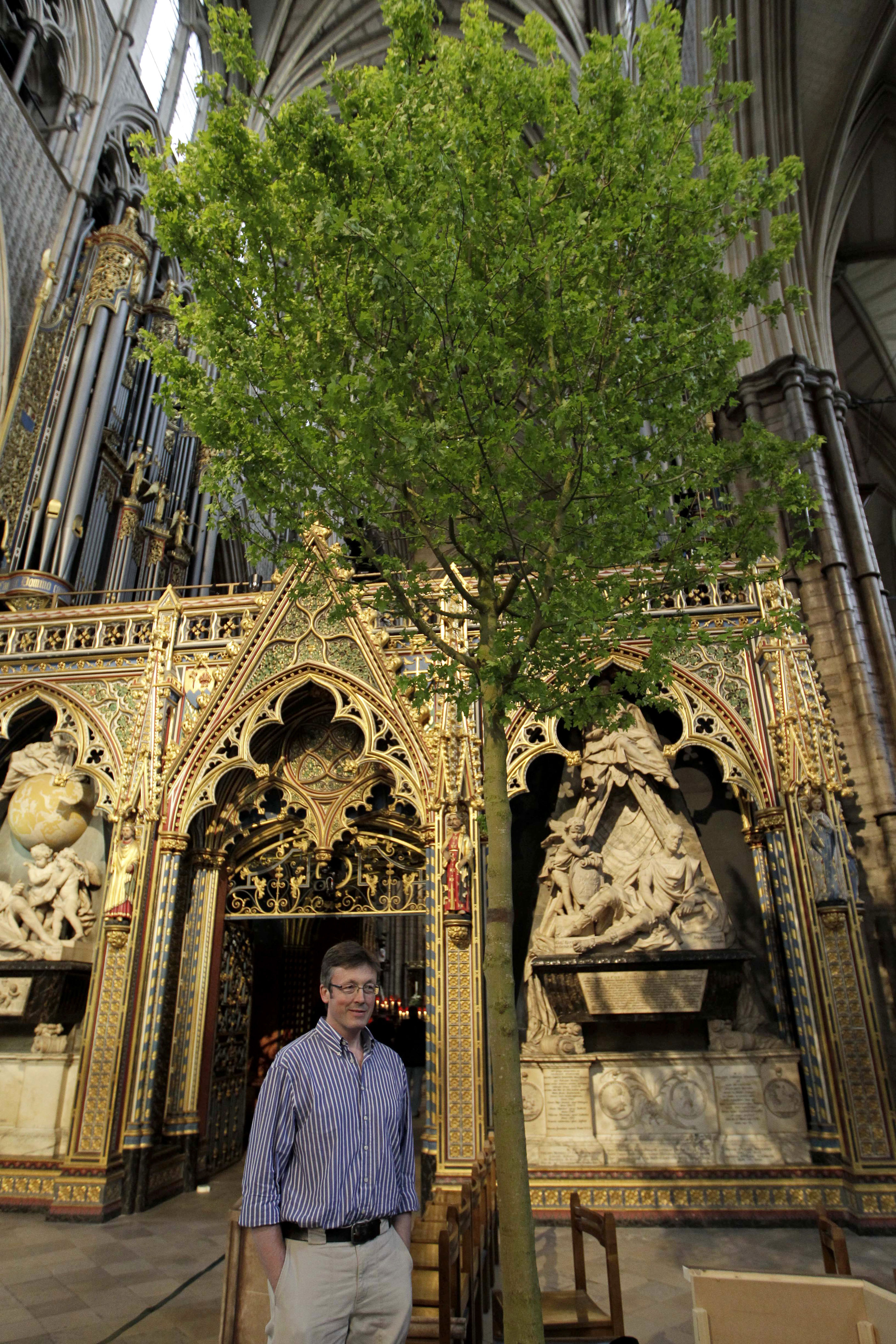 Prince William and Princess Kate’s “unpretentious” wedding florist ...