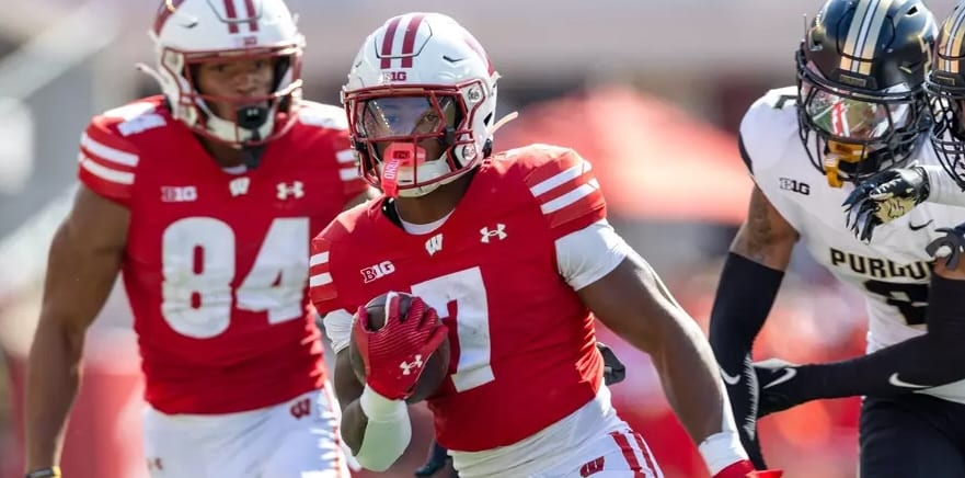 Breaking: Wisconsin running back commits to LSU