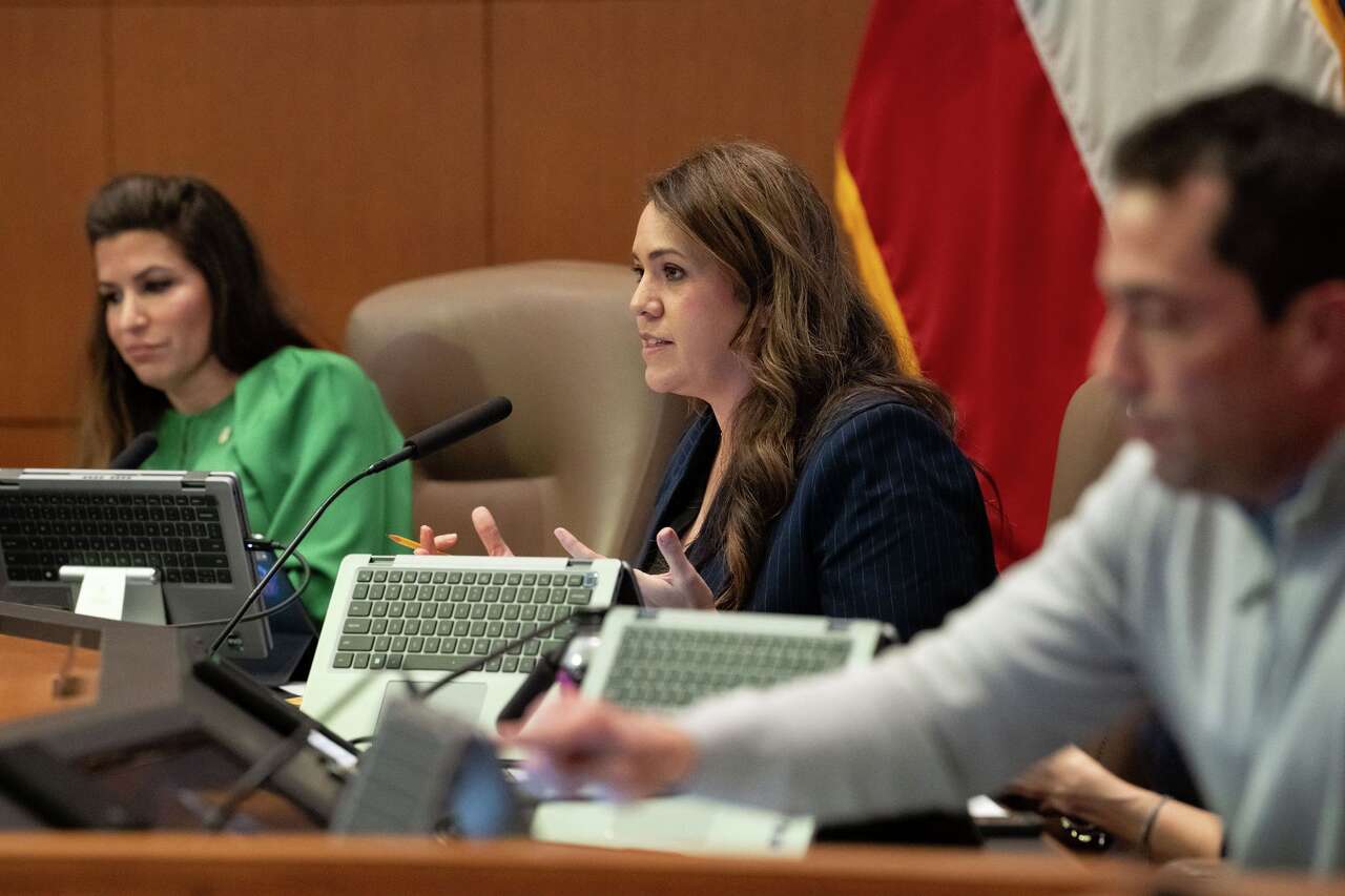 Mayor Jones lifts Meza Gonzalez suspension after drunken driving arrest