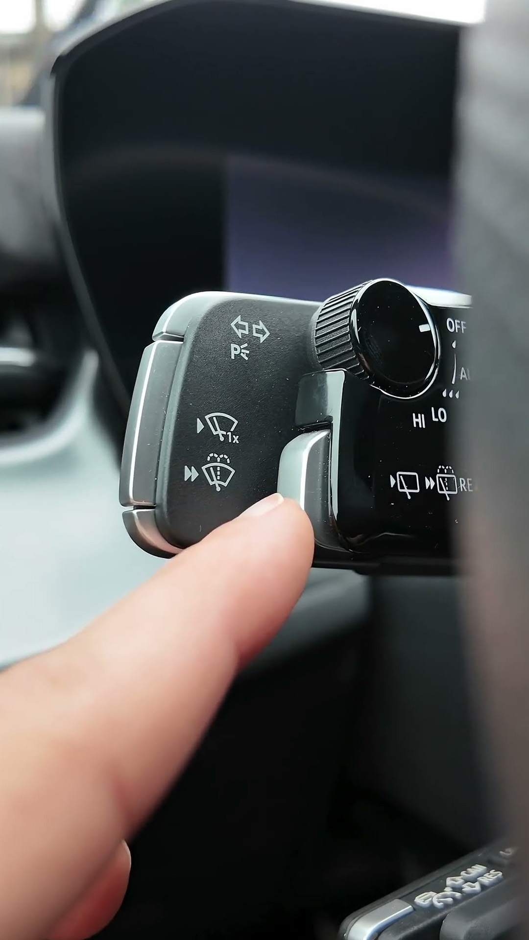 A look at Audi Q3’s updated wiper controls