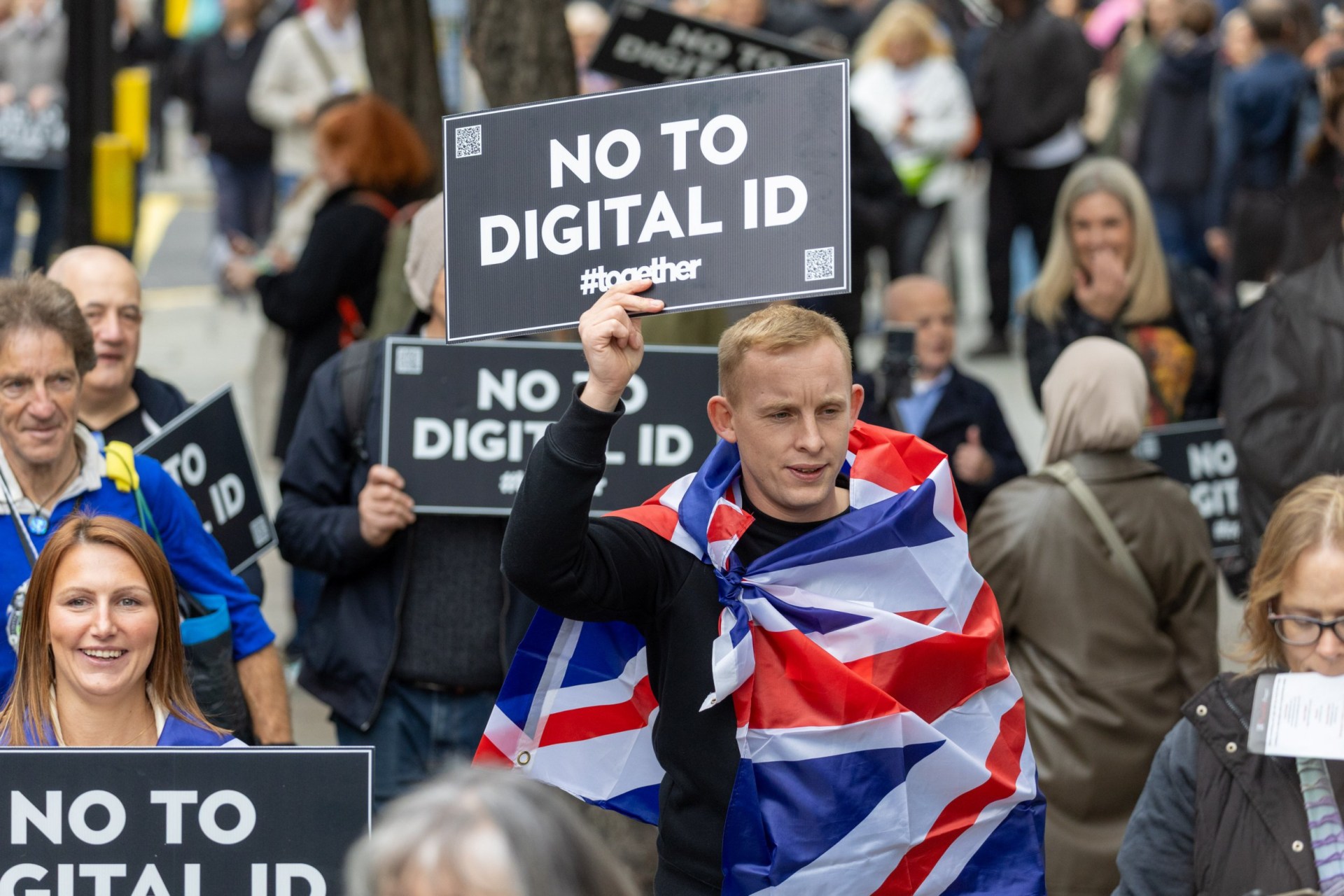 Sir Keir Starmer backtracks on mandatory ID cards