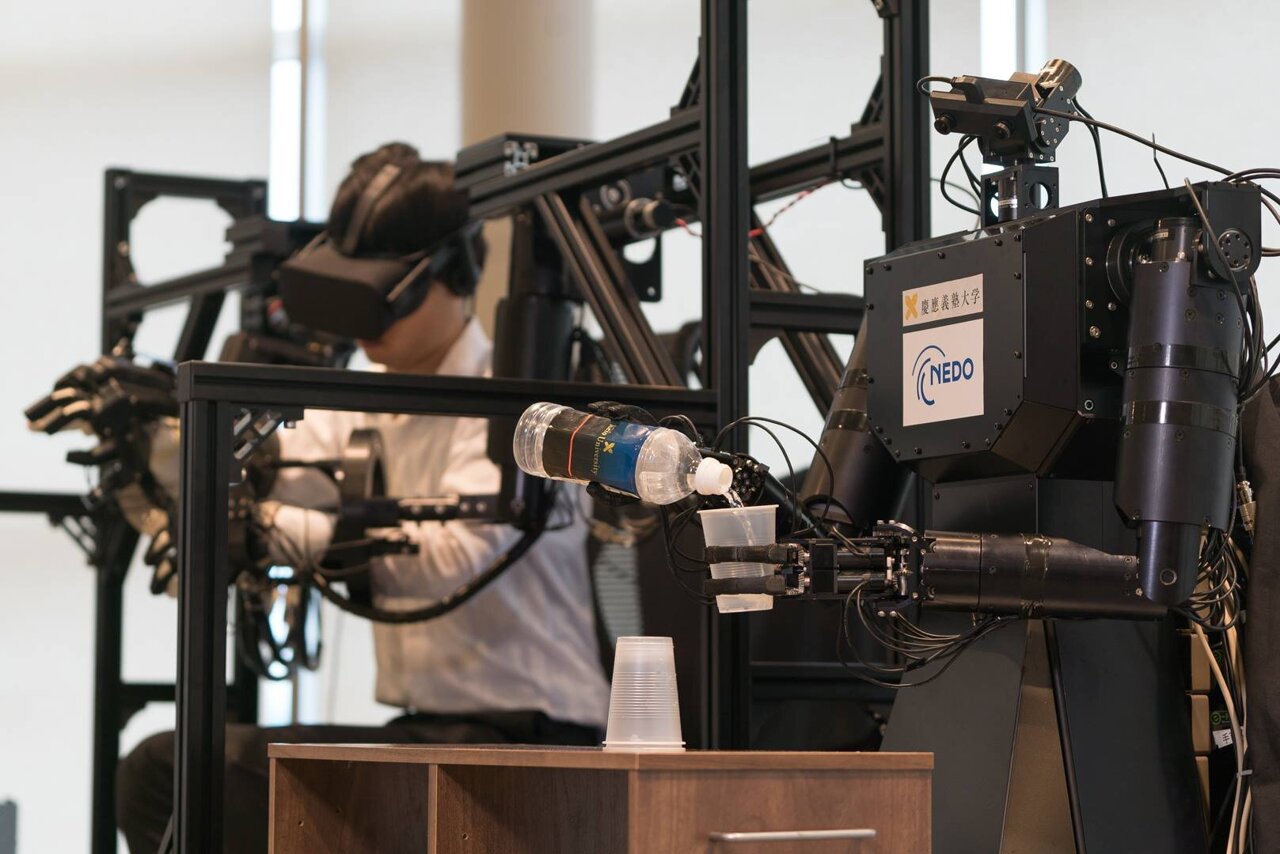 Adaptive motion system helps robots achieve human-like dexterity with ...