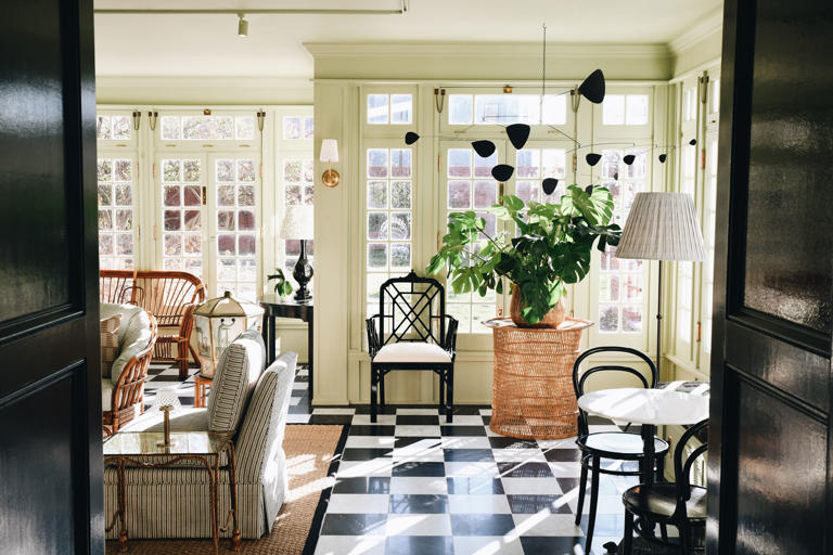 Where to eat, stay, and play in Kansas City for jazz, barbecue, and the ...