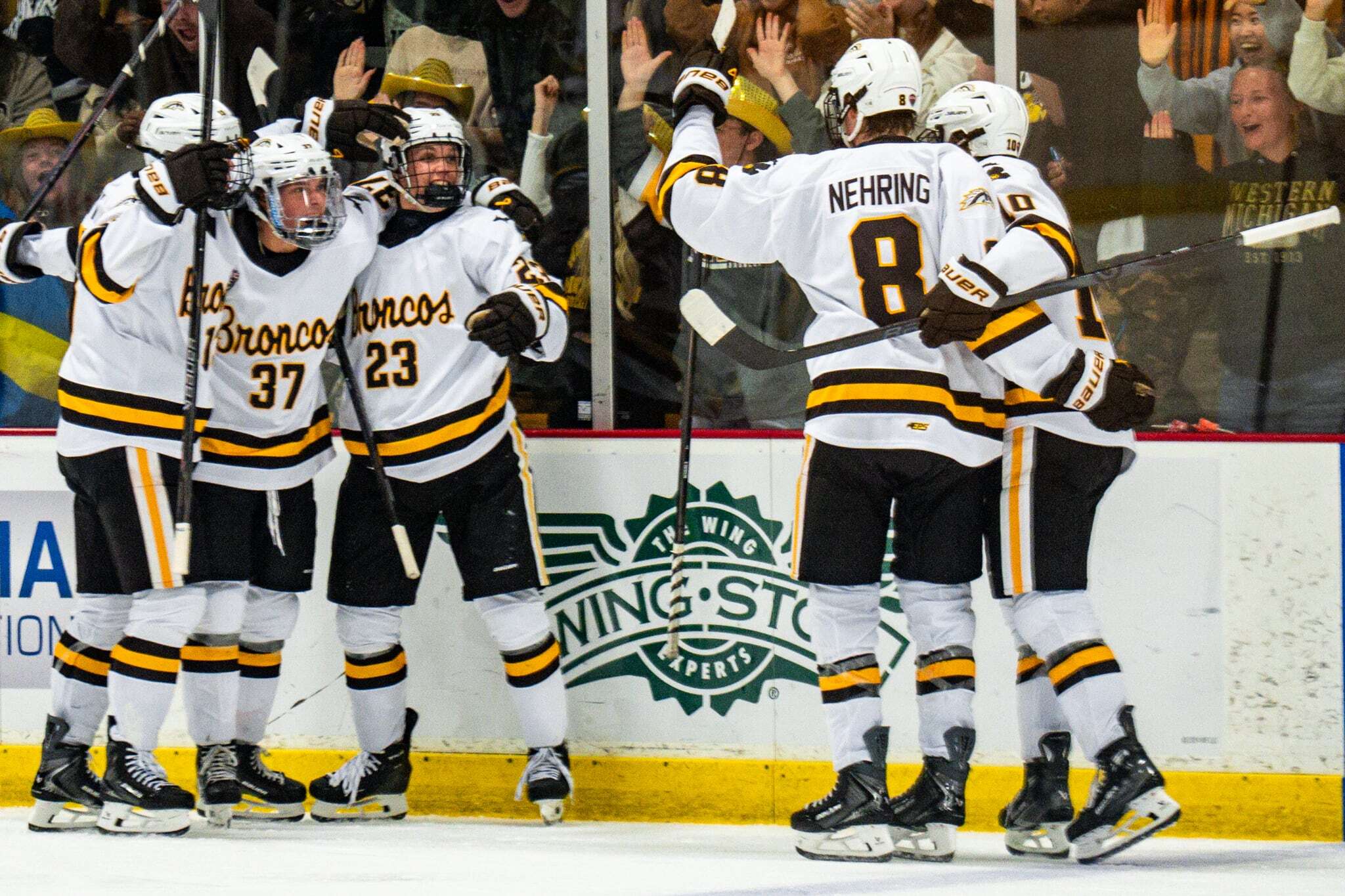 Blistering Broncos: Defending champ WMU hockey on fire, soars to No. 3 ...