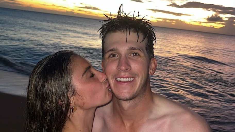 Lakers star Austin Reaves' GF Jenna posts emotional note hinting at ...
