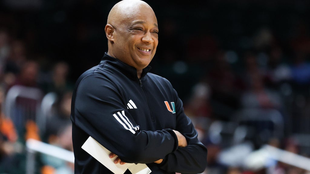 Bill Courtney, Temple's men's assistant basketball coach, dies at 55