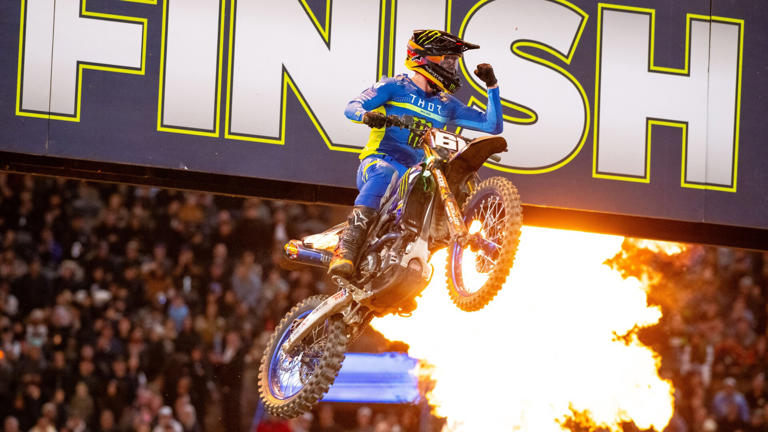 SMX 2026 250 results, highlights, finish at Anaheim 1: Max Anstie sets ...