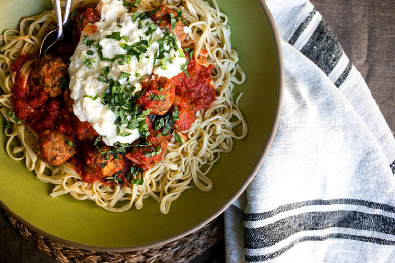 These 10 comfort-food dishes should be on your must-try list in winter