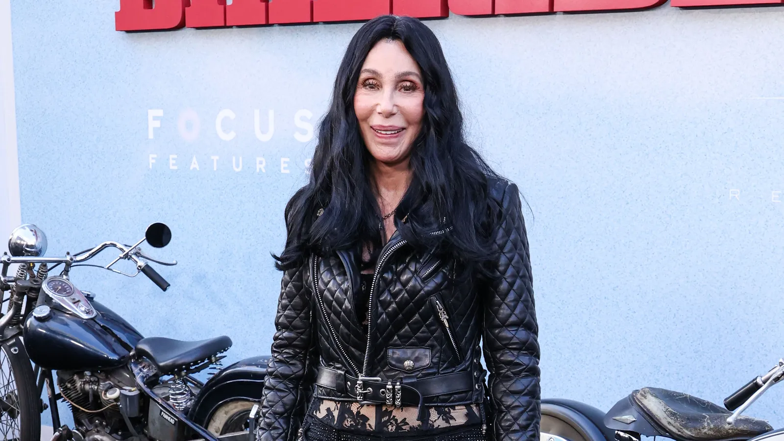 Cher recounts behind-the-scenes chaos on Burlesque that held the film back