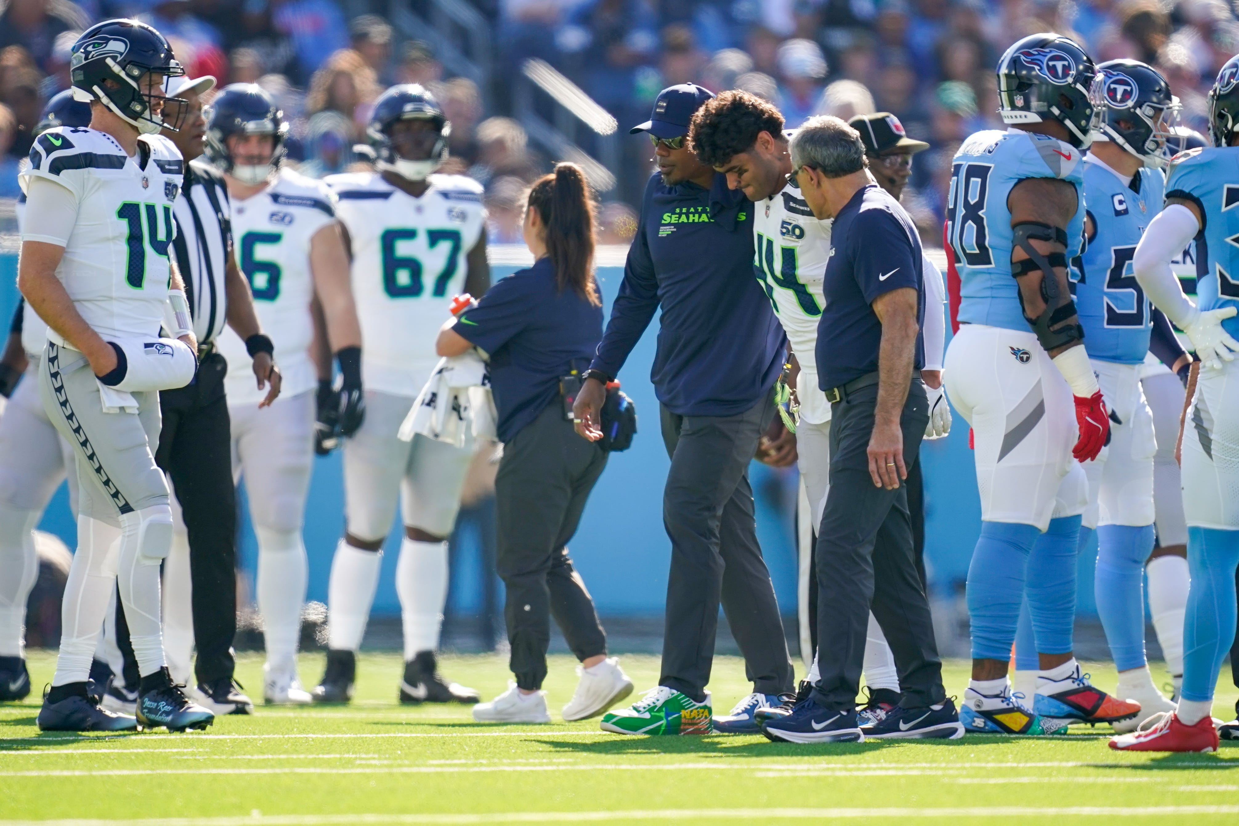 Seahawks designate LB Chazz Surratt to return to practice