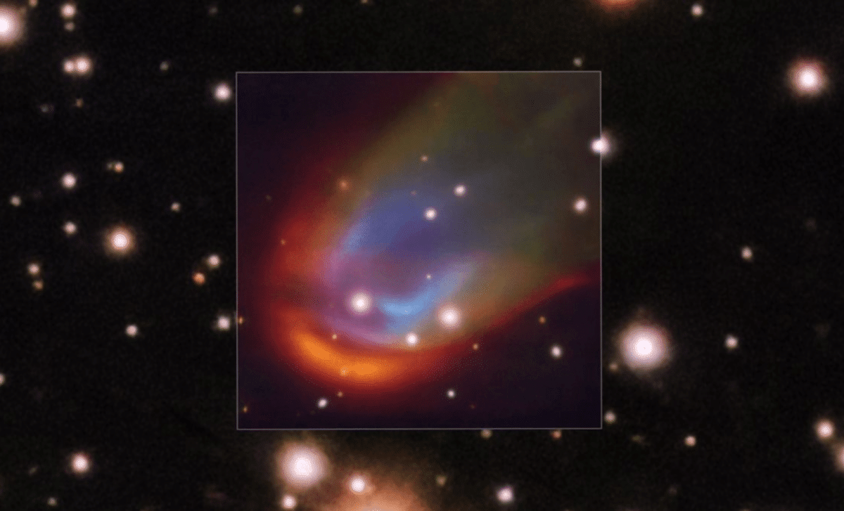 Rainbow-like glow around a dead star baffles astronomers