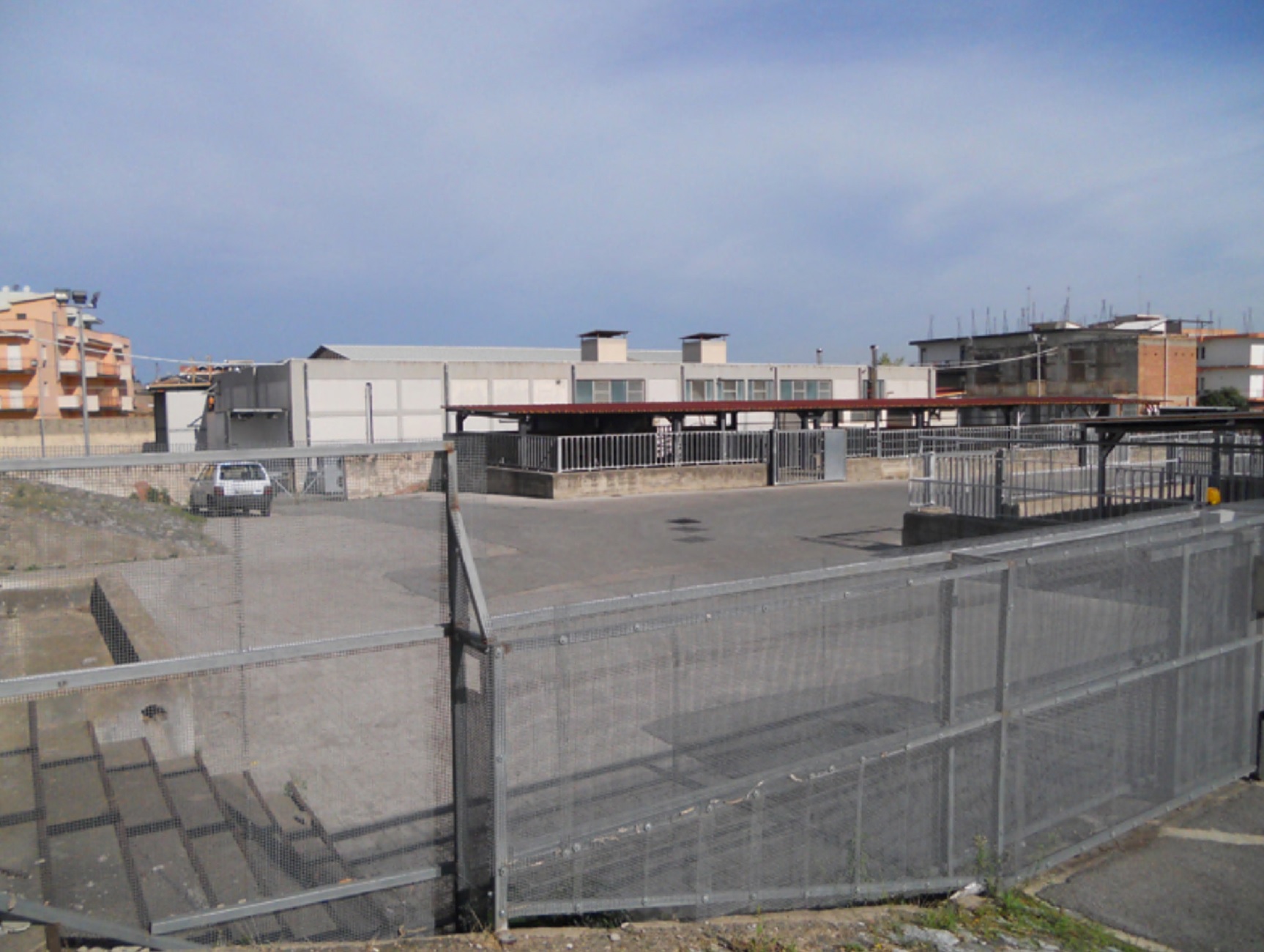 Gravi criticità al Mattatoio di Barcellona, sospeso il presidio ...