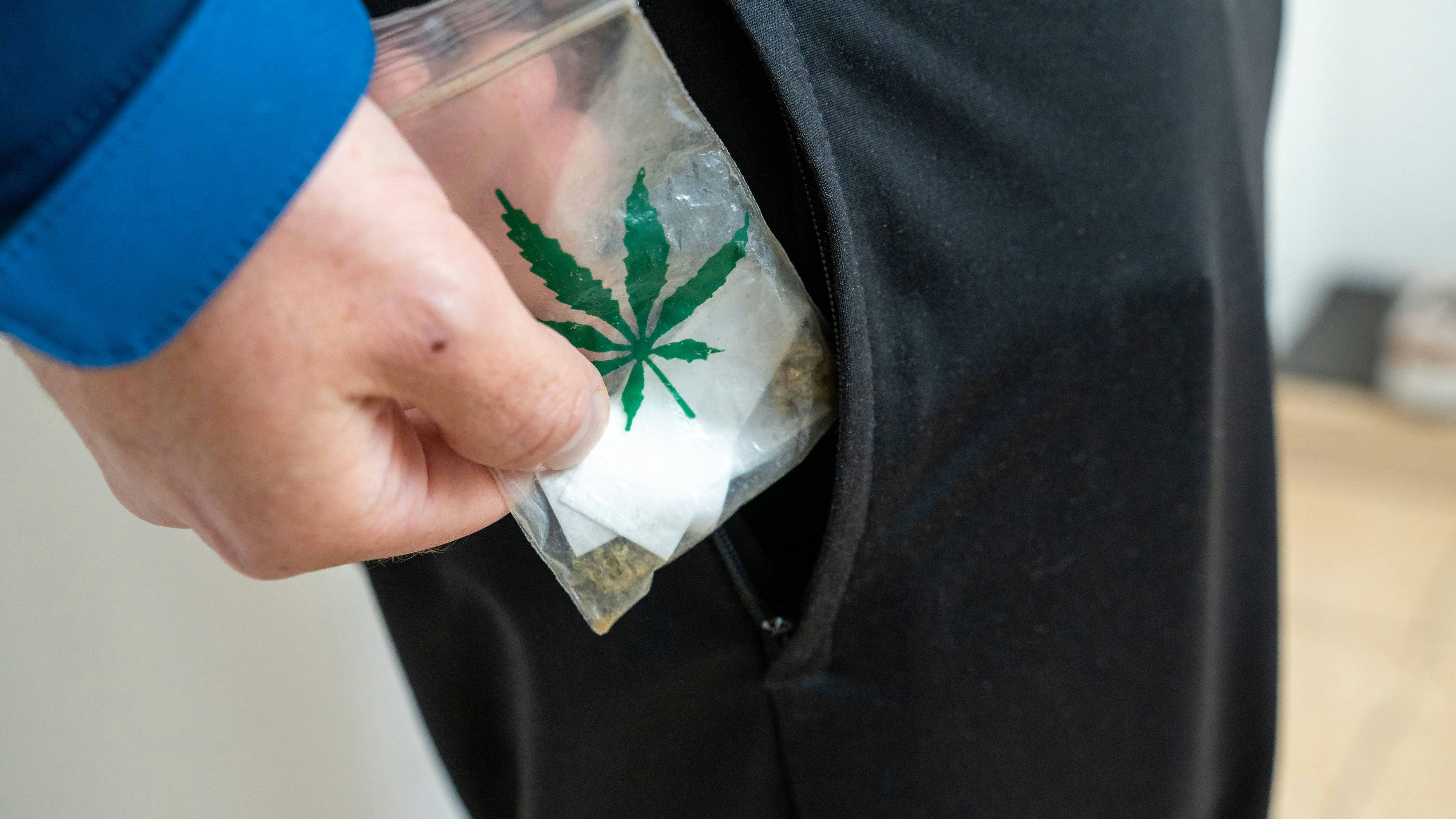 Kärntner Duo fliegt auf: 10 Kilo Cannabis beschlagnahmt