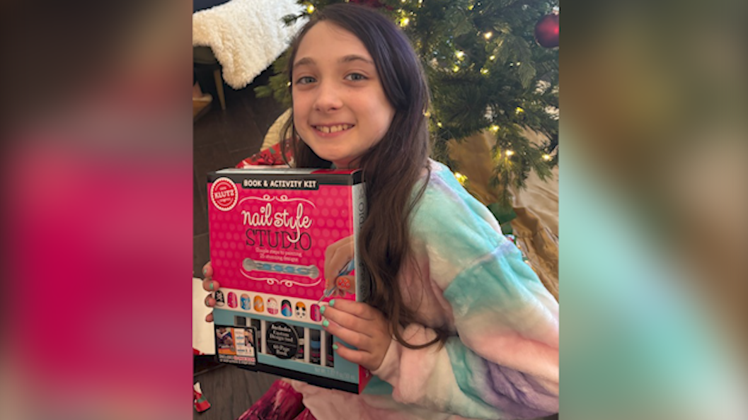 Police search for missing 11-year-old girl who walked away from ...