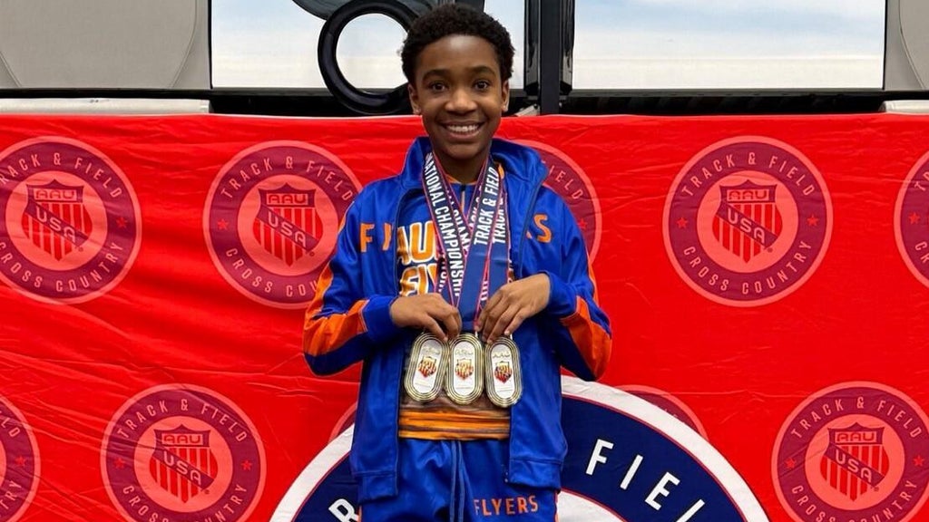 Aurora, Illinois middle school student Amari Lewis sets national record ...